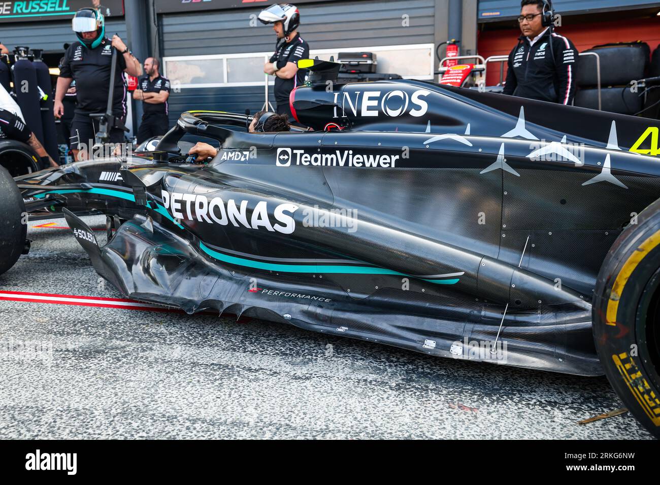 Mercedes AMG F1 Team W14, mechanical detail of the floor, air inlet and ...