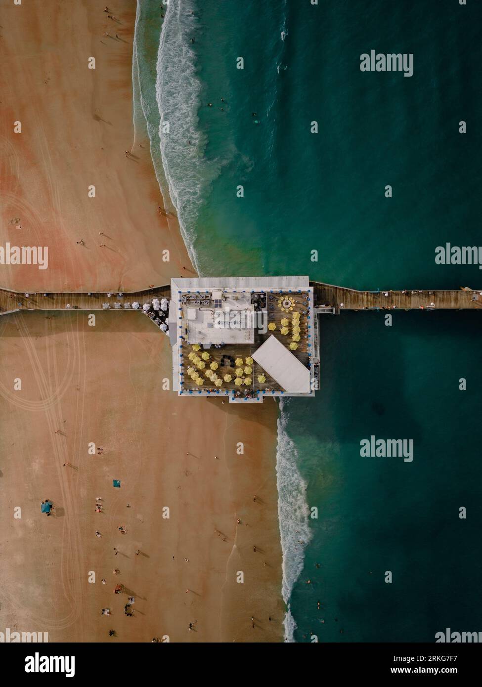Top down view at the beach restaurant Stock Photo - Alamy