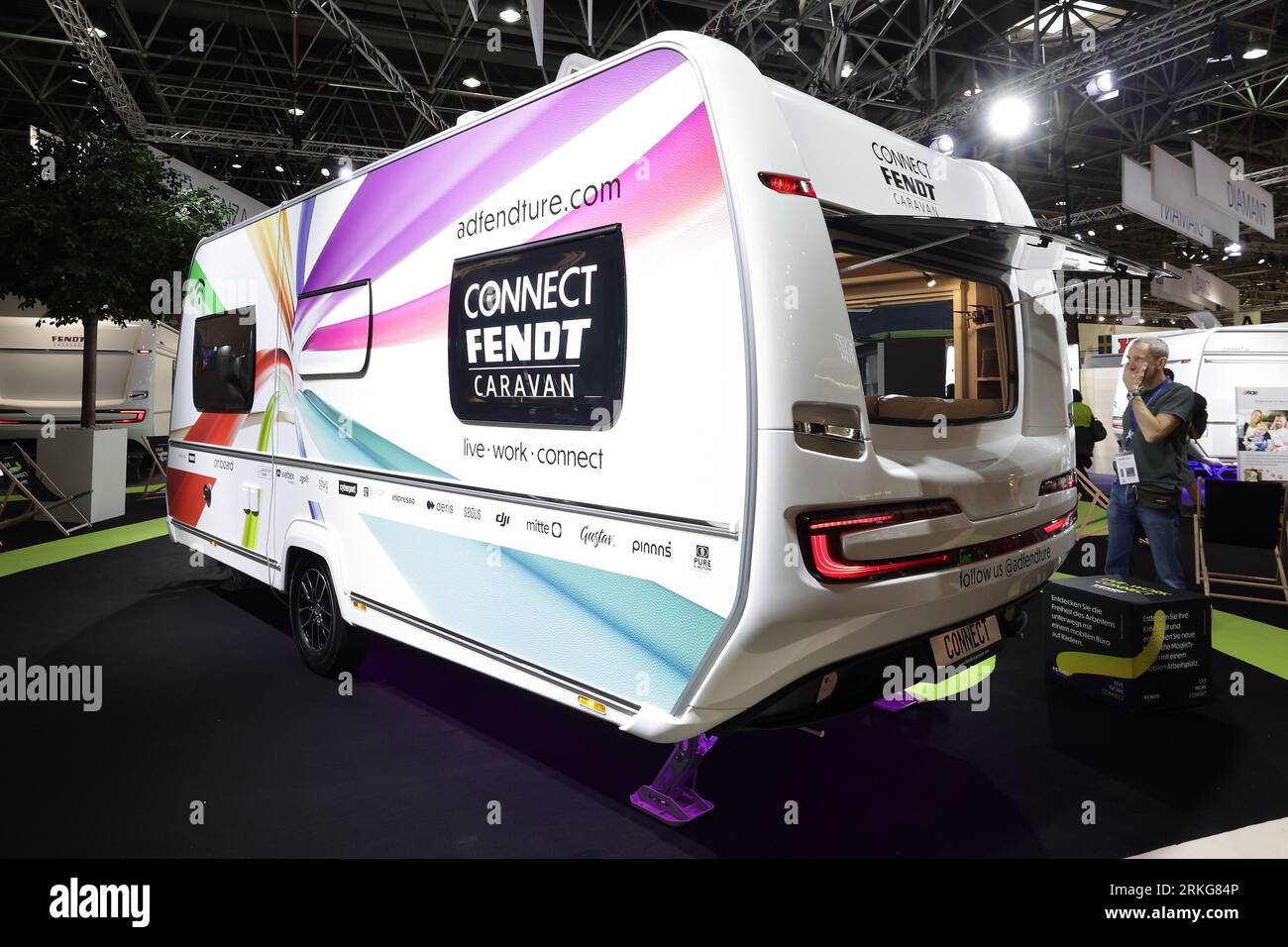 Fendt connect hi-res stock photography and images - Alamy