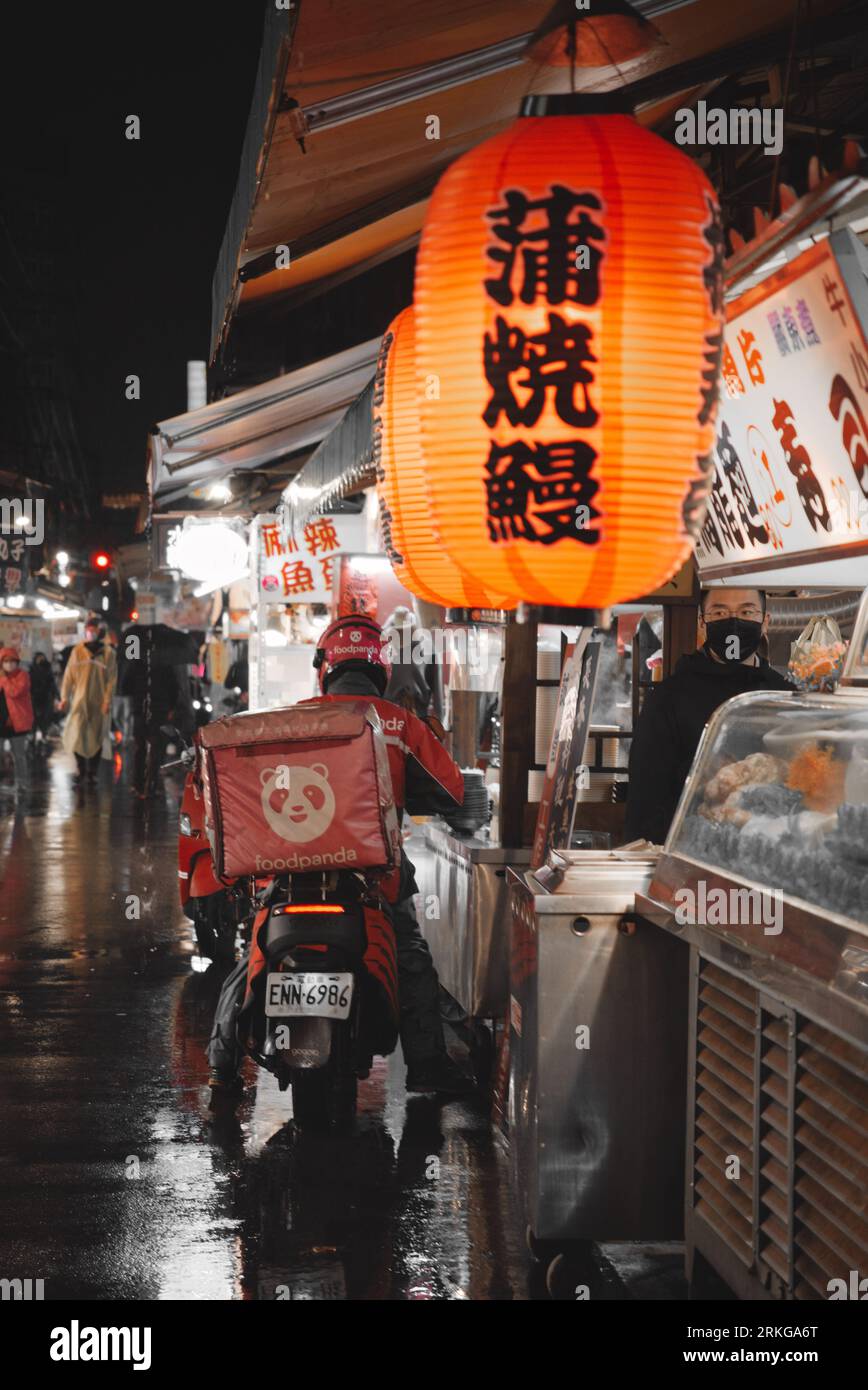 Motorcycle fast food stall hi-res stock photography and images - Alamy
