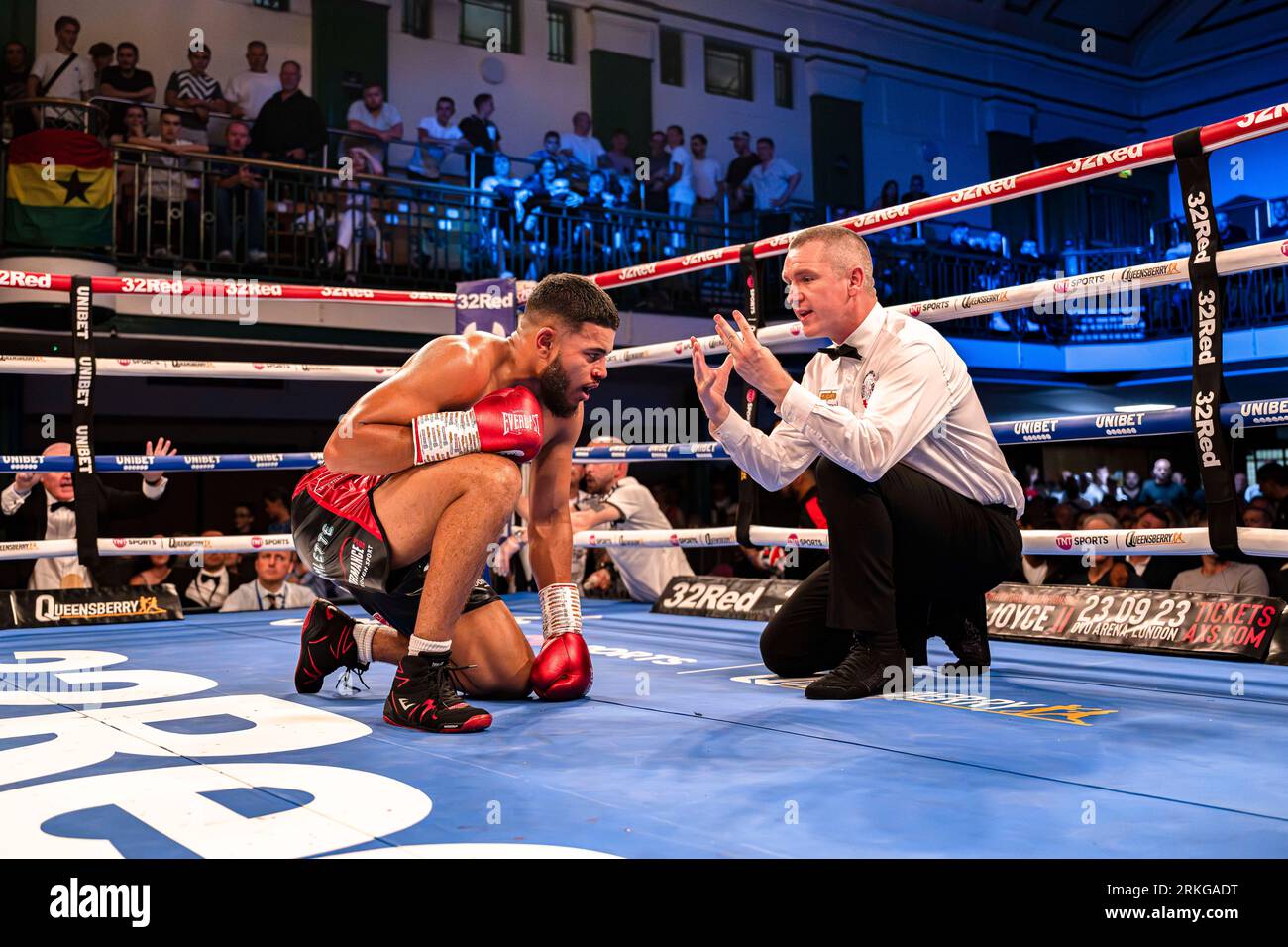 LONDON, UNITED KINGDOM. 18 Aug, 2023. Khalid Ali vs Nikola Stoyanov ...