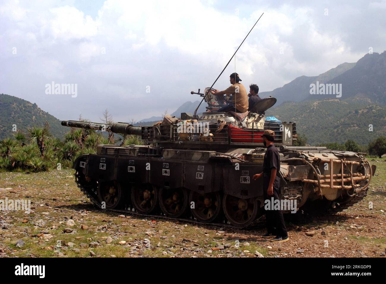 Pakistani tank hi-res stock photography and images - Alamy