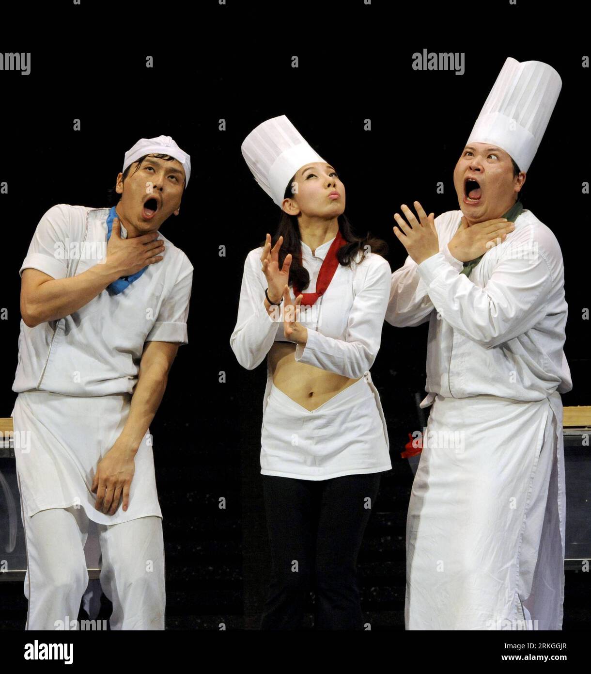 Korean musical instruments hi-res stock photography and images - Alamy