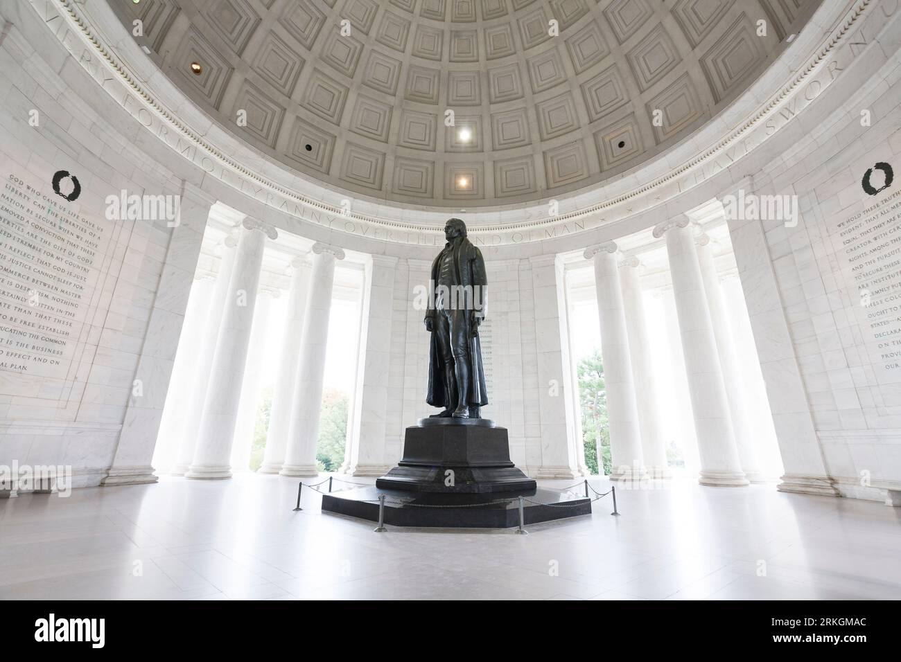 Statue of US president Thomas Jefferson inside Jefferson Memorial monument, Washington DC Stock ...