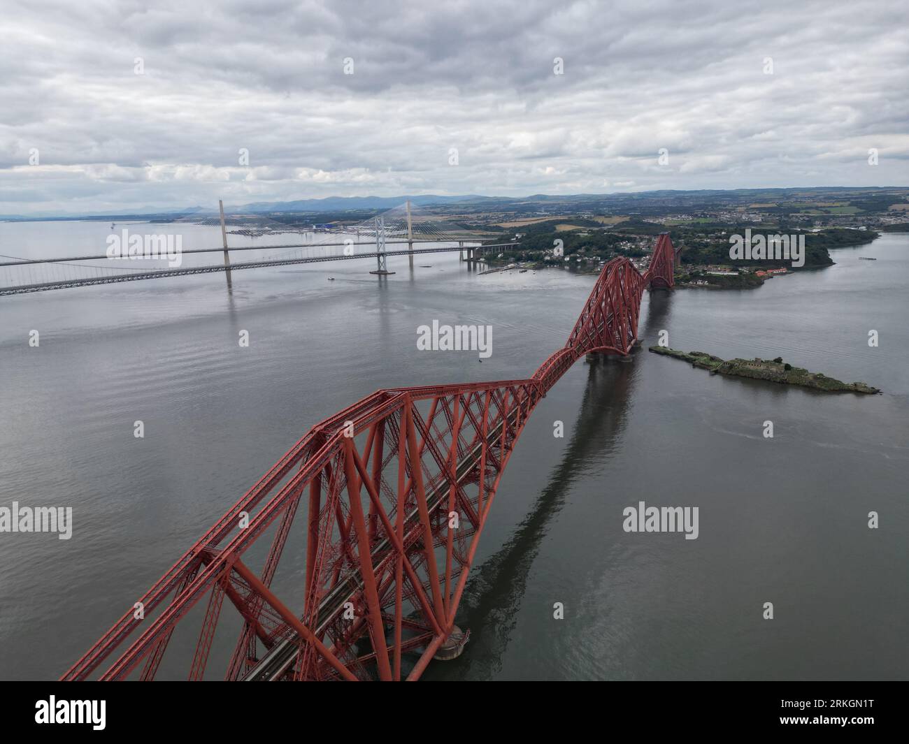 An aerial view of the Forth Bridge in Edinburgh, Scotland Stock Photo ...