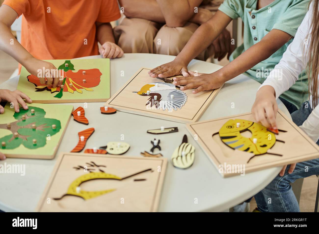 Learners in classroom hi-res stock photography and images - Alamy