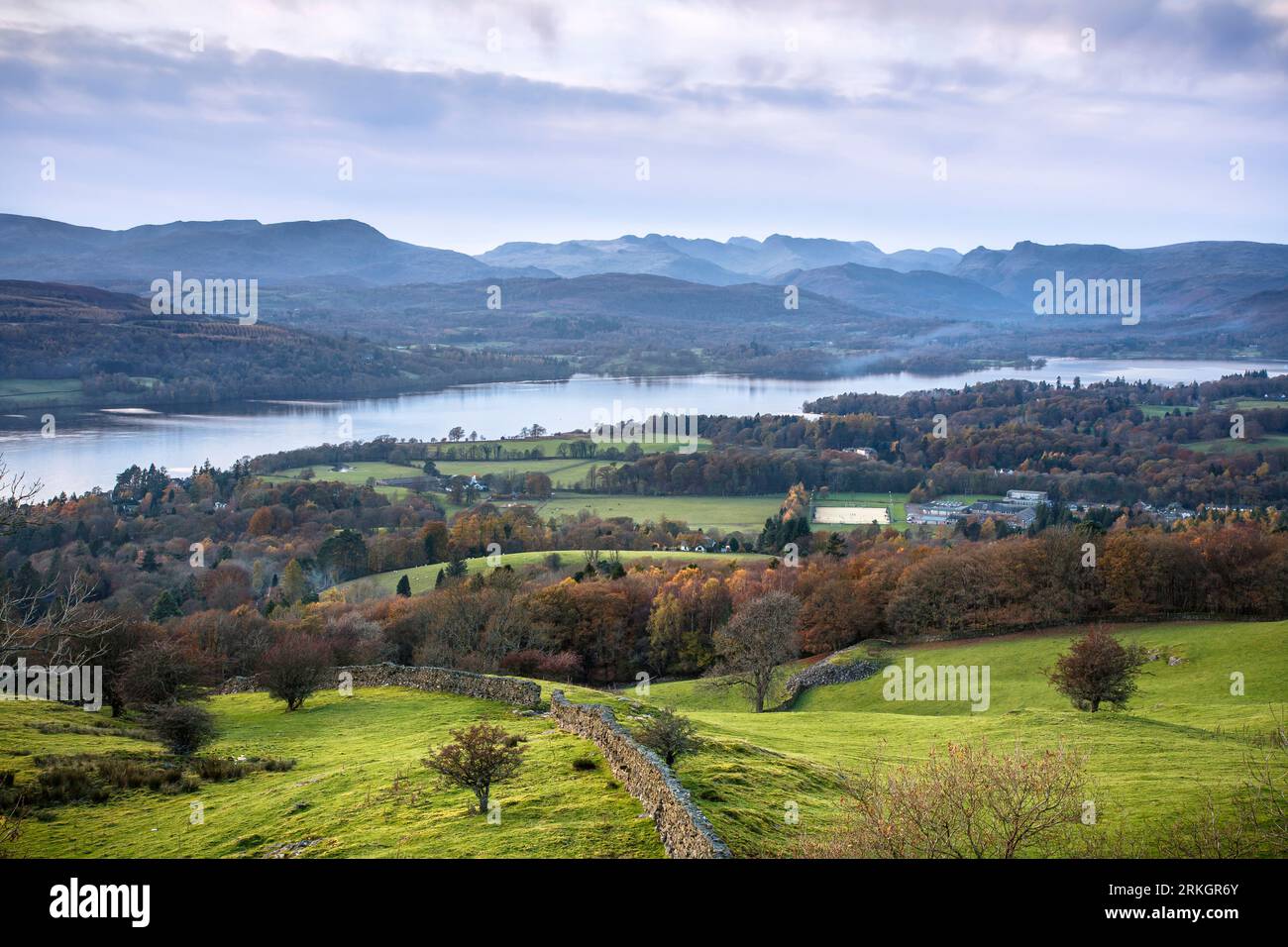 Lake District landscape in autumn. Lake Windermere viewed from Orrest ...
