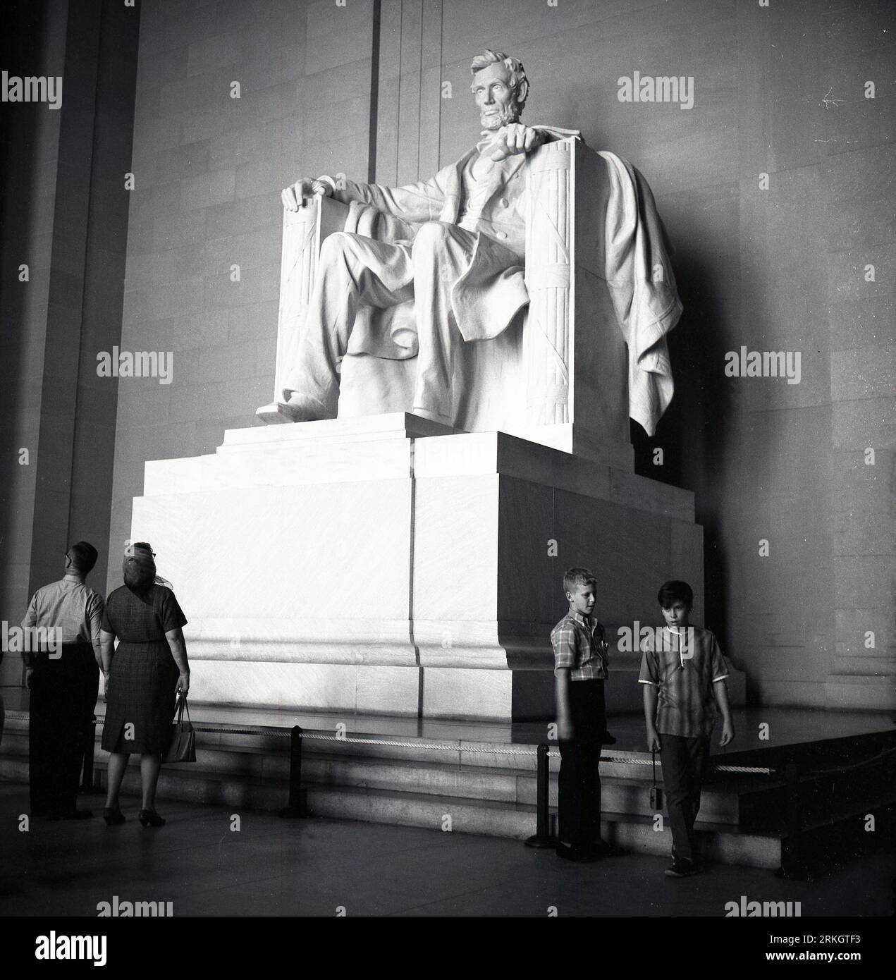 1960s lincoln memorial hi-res stock photography and images - Alamy