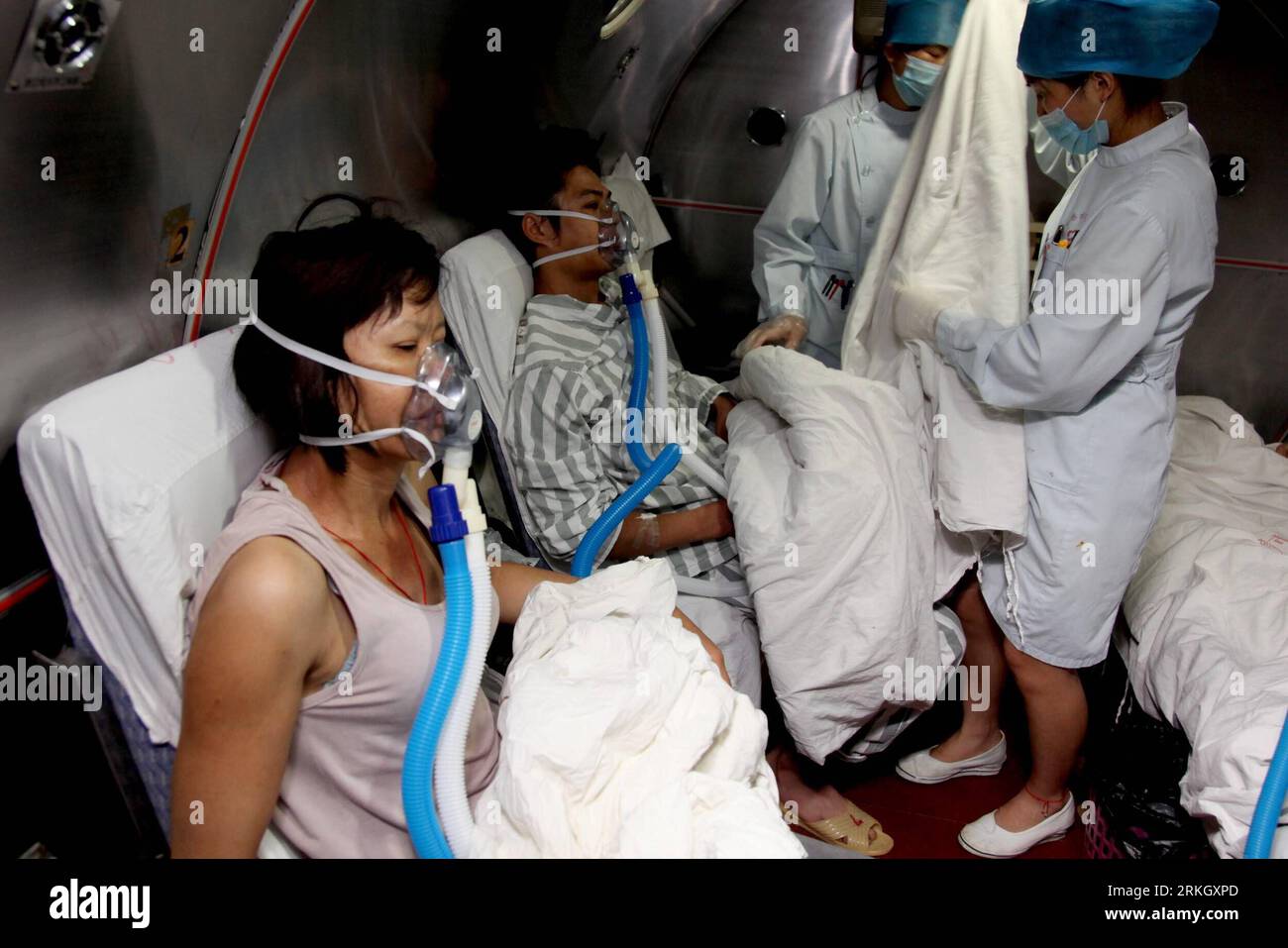 Medical gas pipeline hi-res stock photography and images - Alamy