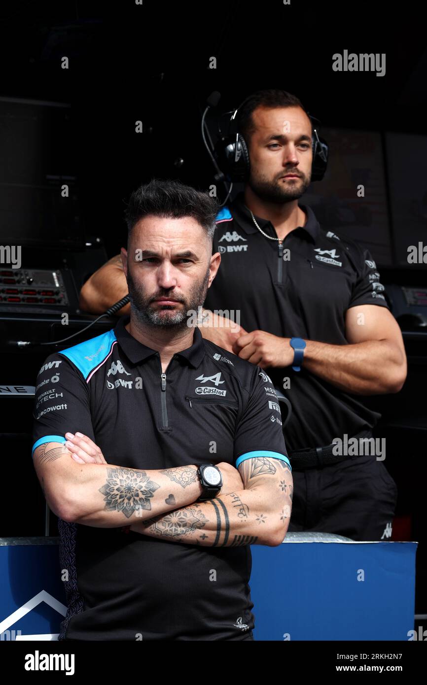 James rouse hi-res stock photography and images - Alamy