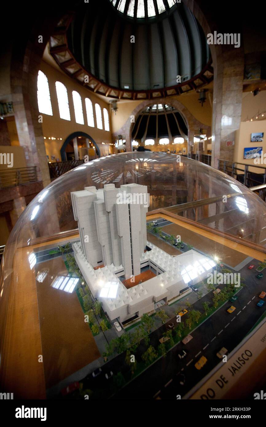 1970 arquitectura hi-res stock photography and images - Alamy