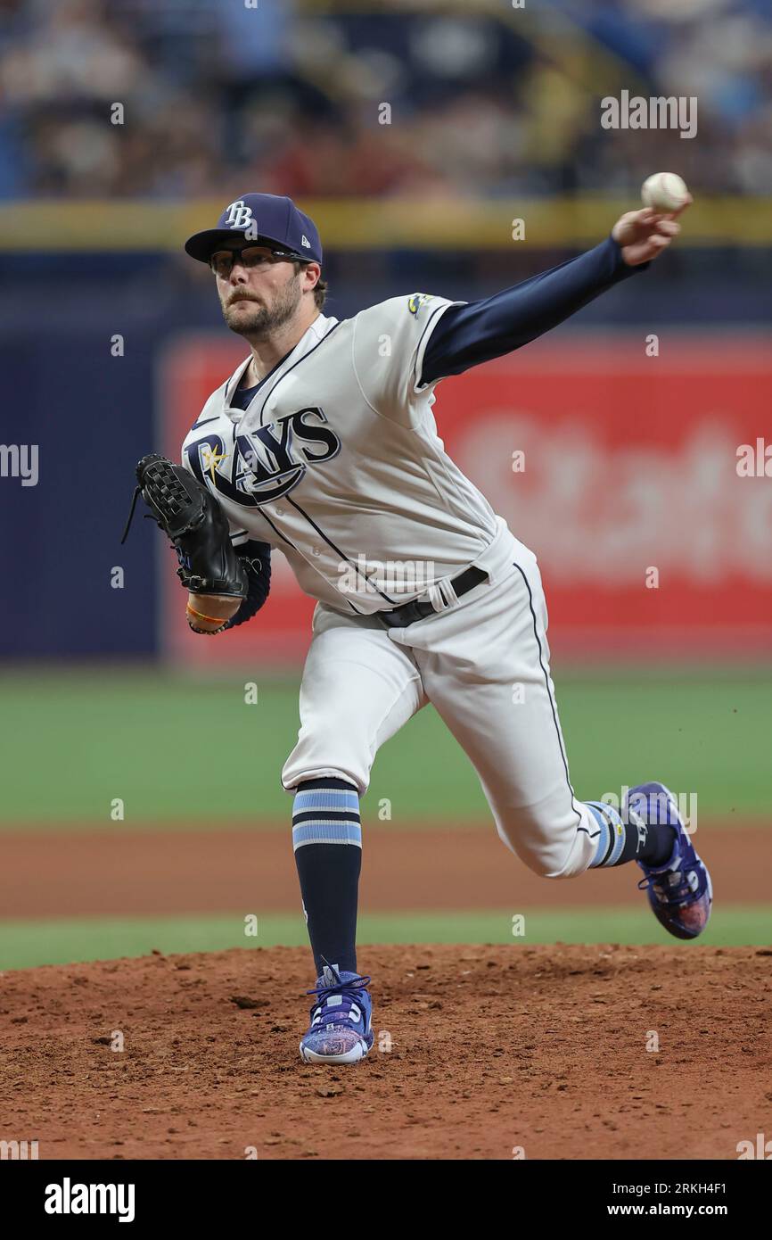 St. Petersburg, USA. 12th Oct, 2022. St. Petersburg, FL USA; Tampa Bay ...