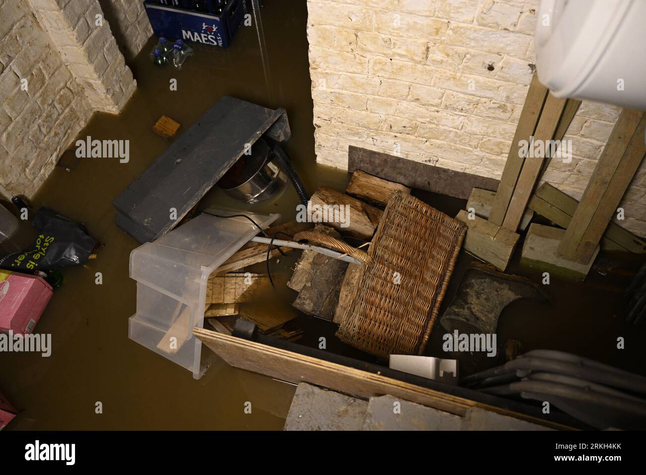 Flooded cellar belgium hi-res stock photography and images - Alamy