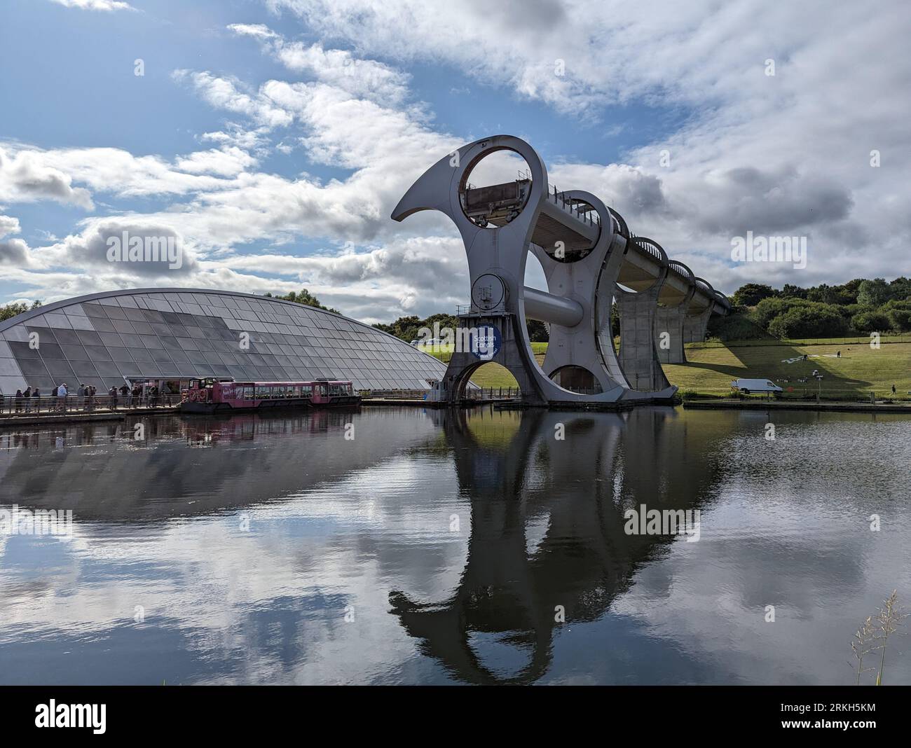 Scotland canal engineering bridge hi-res stock photography and images ...