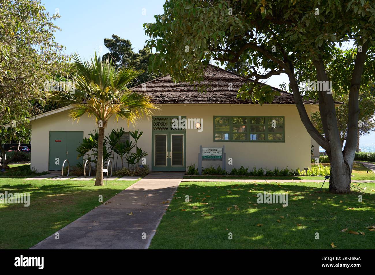 Lahaina Public Library before Maui fire Stock Photo - Alamy