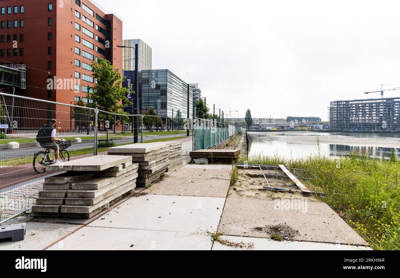 ROTTERDAM - Sandbanks in the reclaimed land in the Rijnhaven. Part of ...