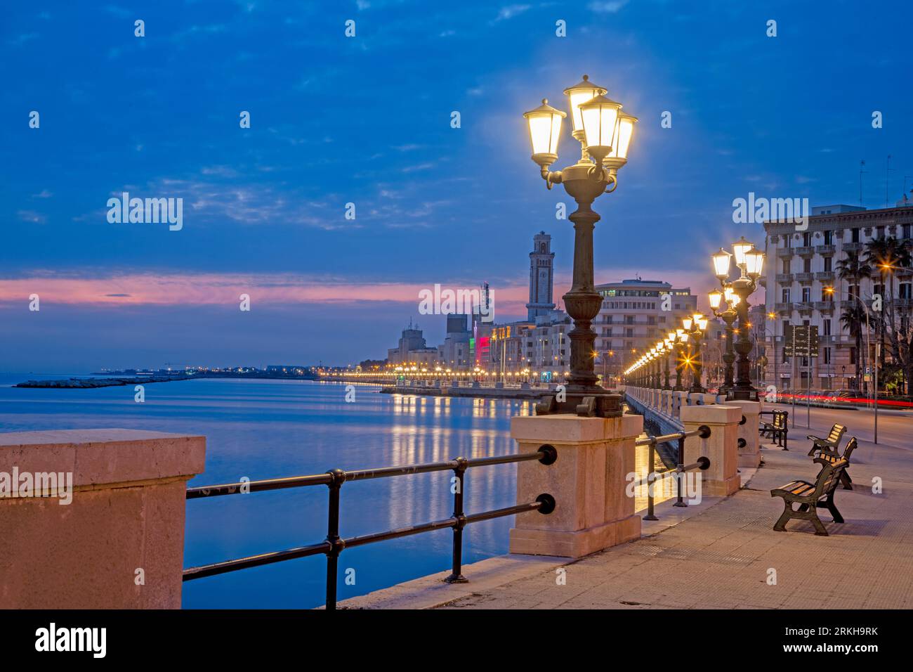 Bari skyline italy europe hi-res stock photography and images - Alamy