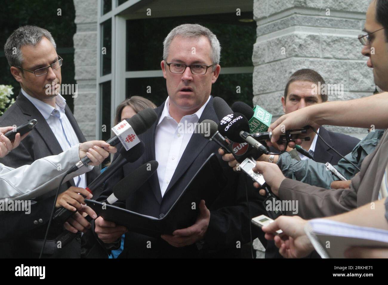 Resolute bay crash hi-res stock photography and images - Alamy