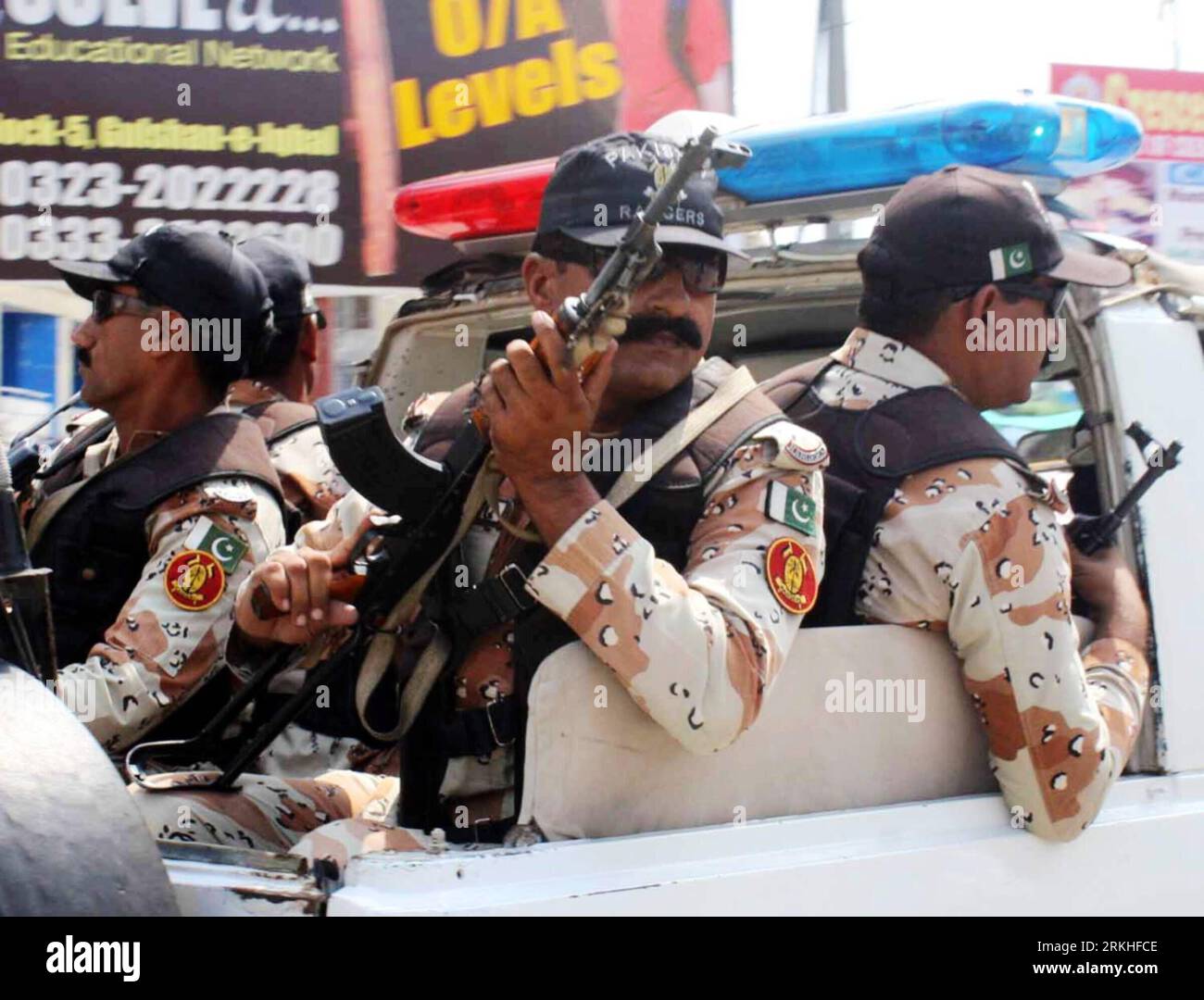 Paramilitary gangs hi-res stock photography and images - Alamy