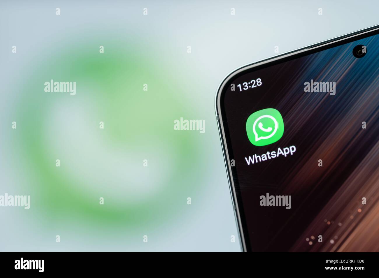 Whatsapp communicator logo hi-res stock photography and images - Alamy