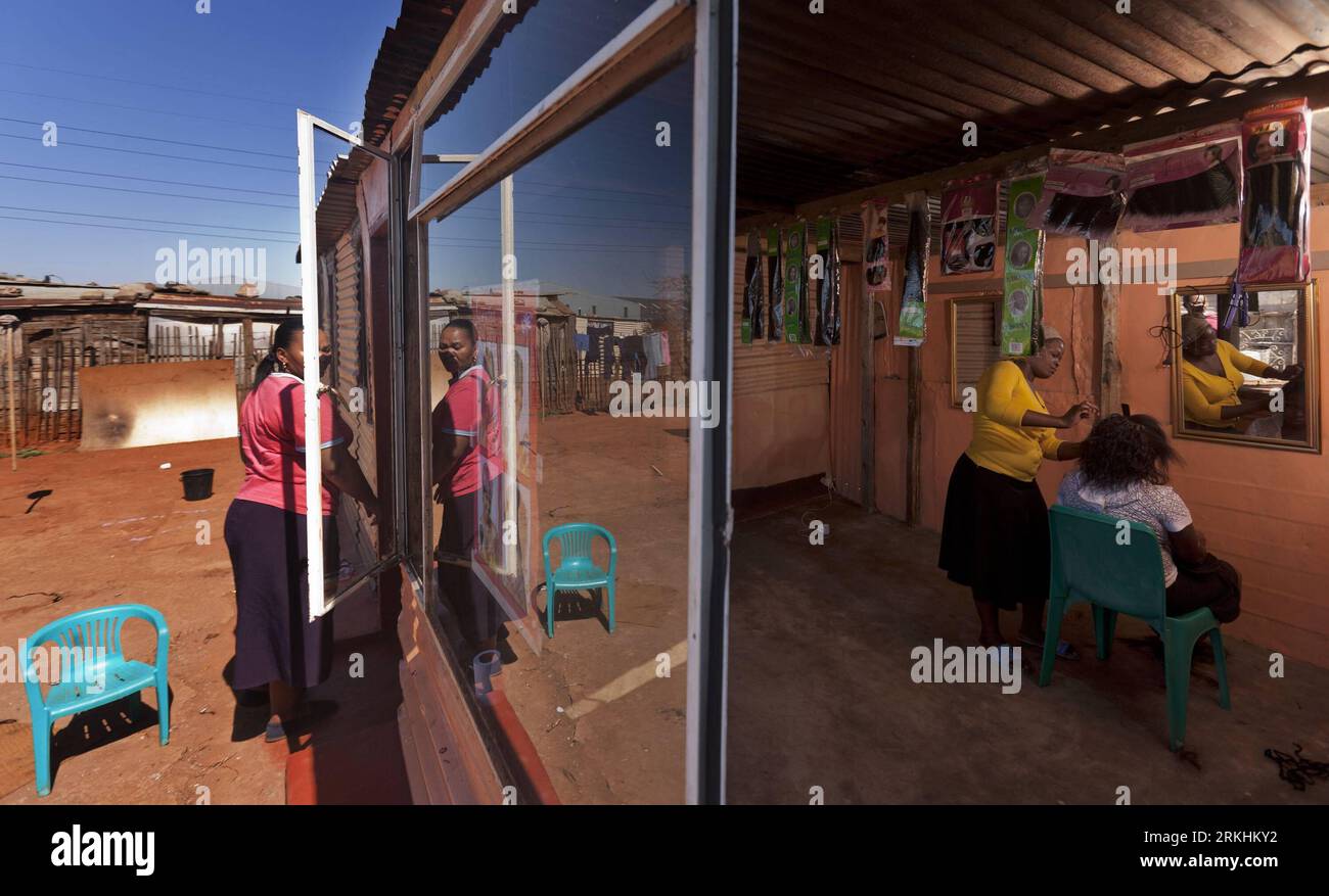 Masinga africa hi-res stock photography and images - Alamy