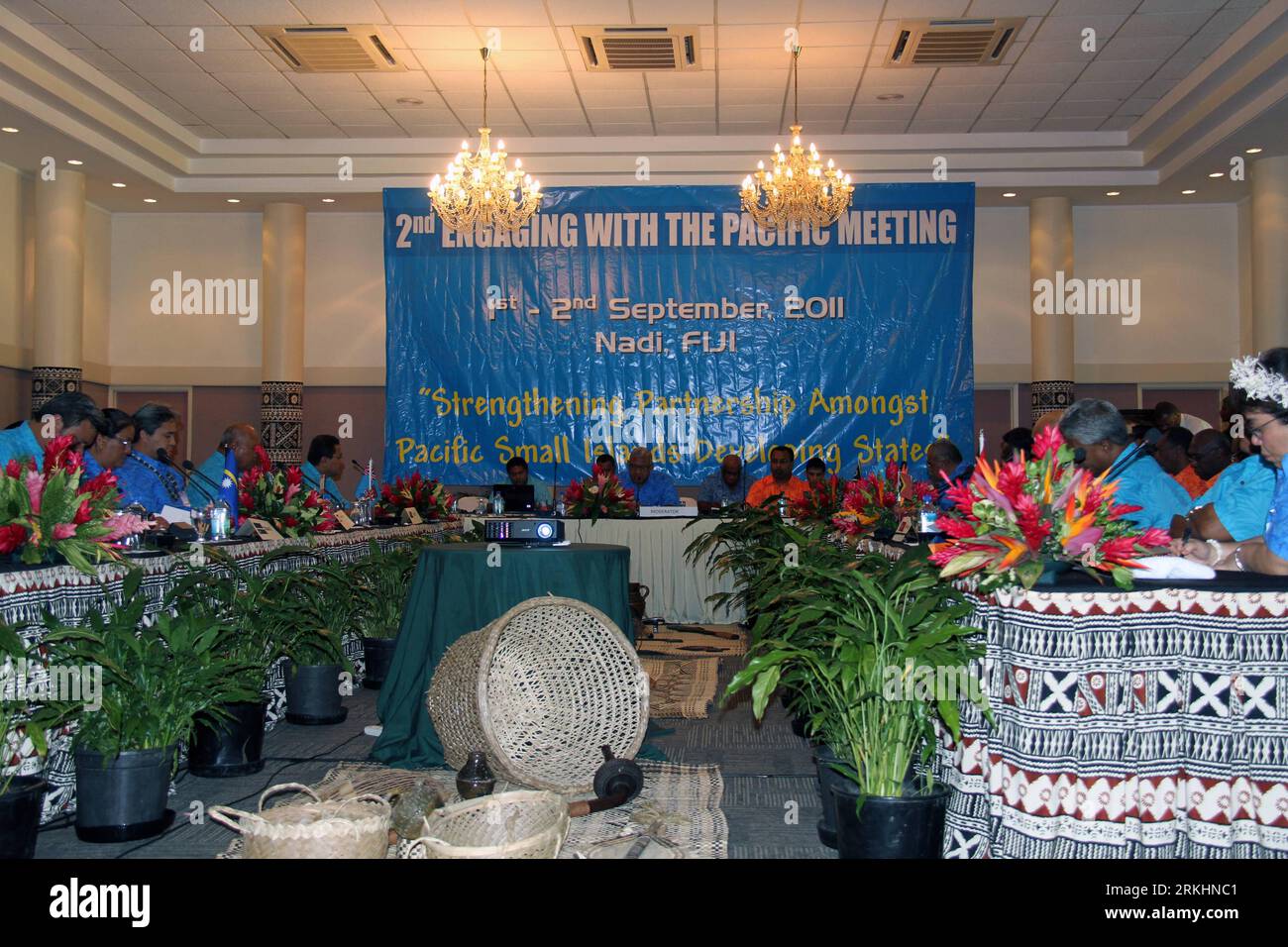 French polynesia nauru hi-res stock photography and images - Alamy