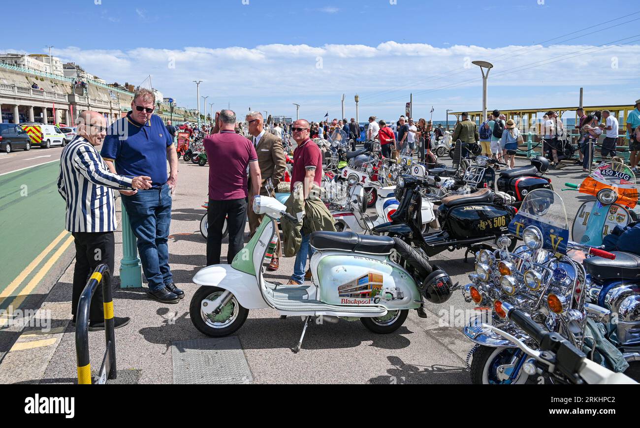 Mod weekender 2023 hi-res stock photography and images - Alamy