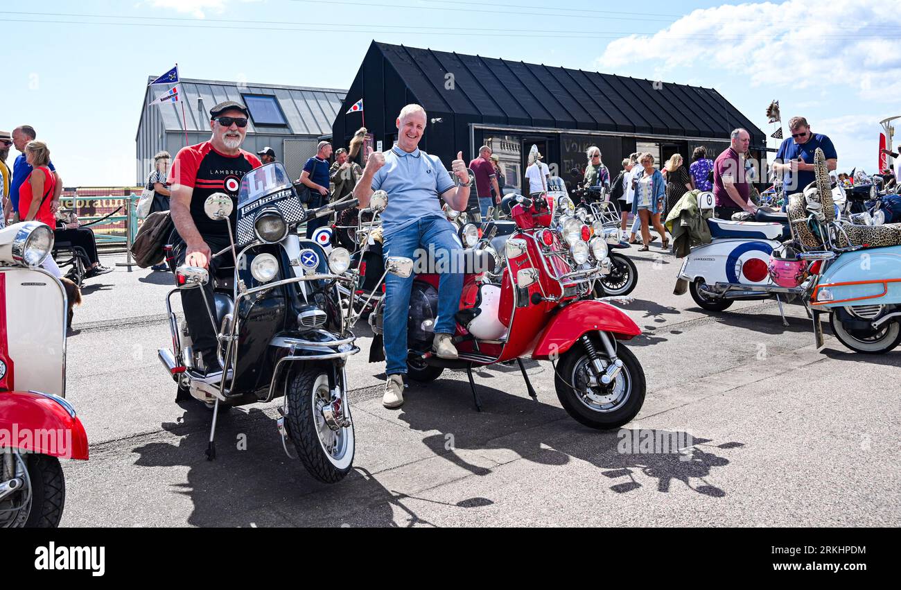 Mod weekender 2023 hi-res stock photography and images - Alamy
