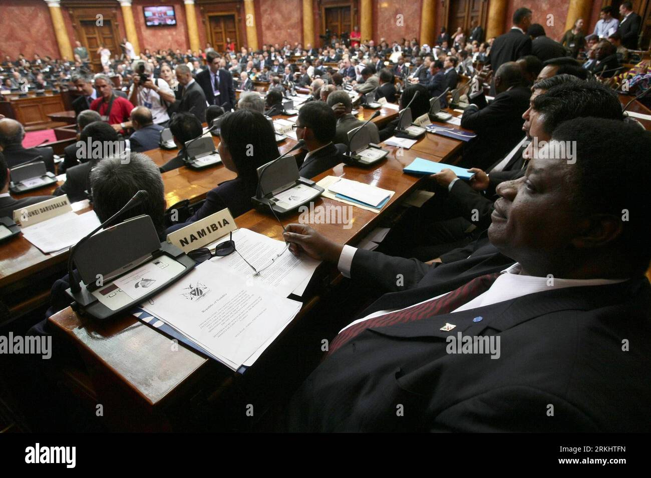 Non aligned movement belgrade hi-res stock photography and images - Alamy