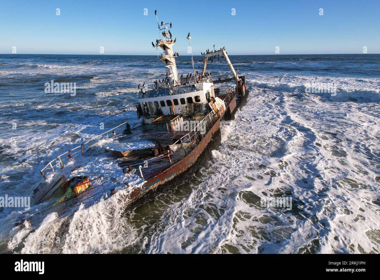 Shipwreck of the Zeila in surf of a shore break Stock Photo - Alamy