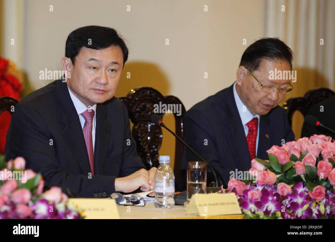 Thaksin shinawatra l hi-res stock photography and images - Alamy