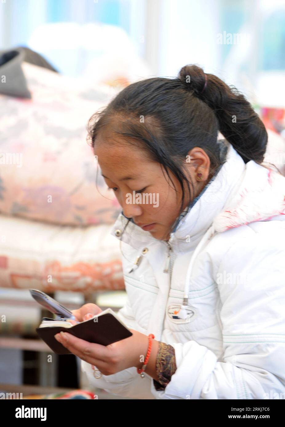 Girl from sikkim hi-res stock photography and images - Alamy
