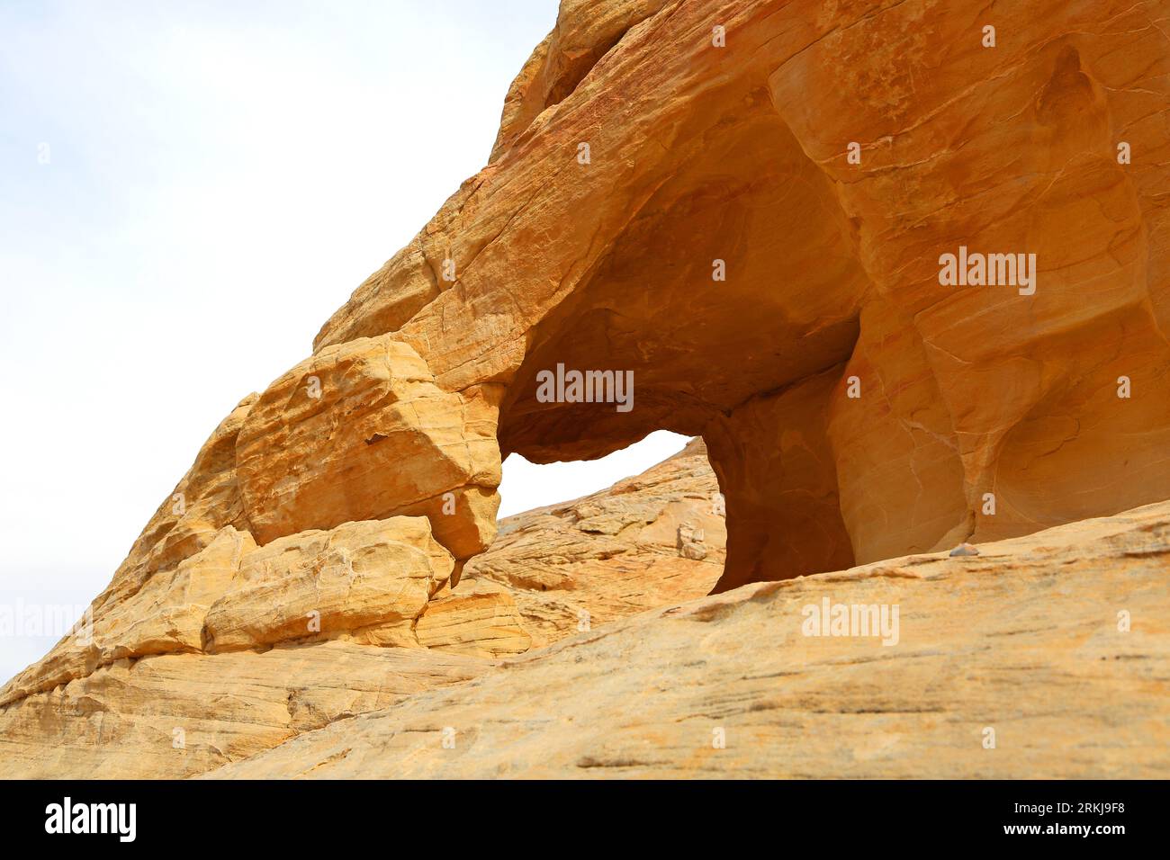 Natural arch - Valley of Fire State Park, Nevada Stock Photo - Alamy