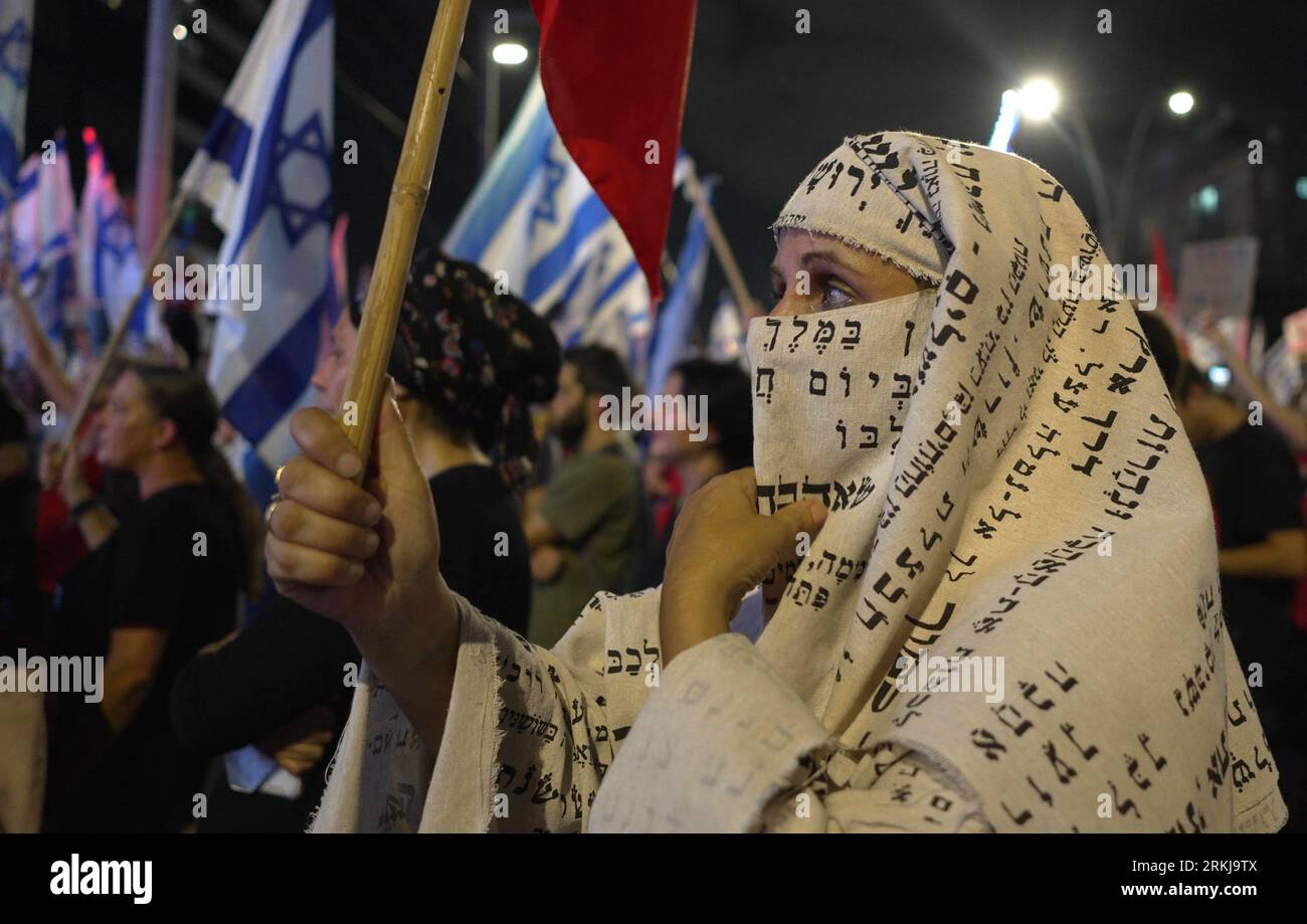 Ultra orthodox city of bnei brak hi-res stock photography and images ...