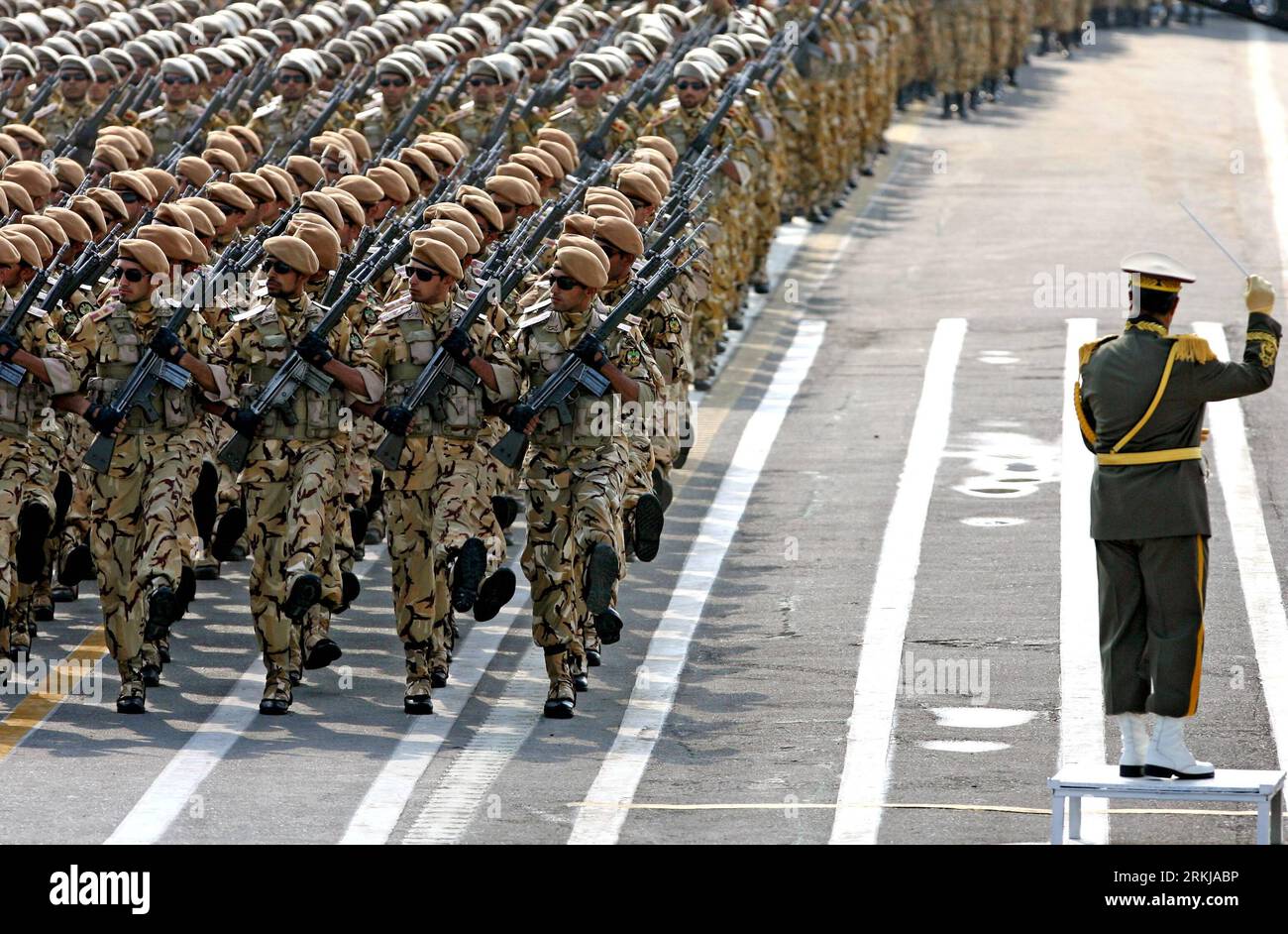 Iran irak war hi-res stock photography and images - Alamy