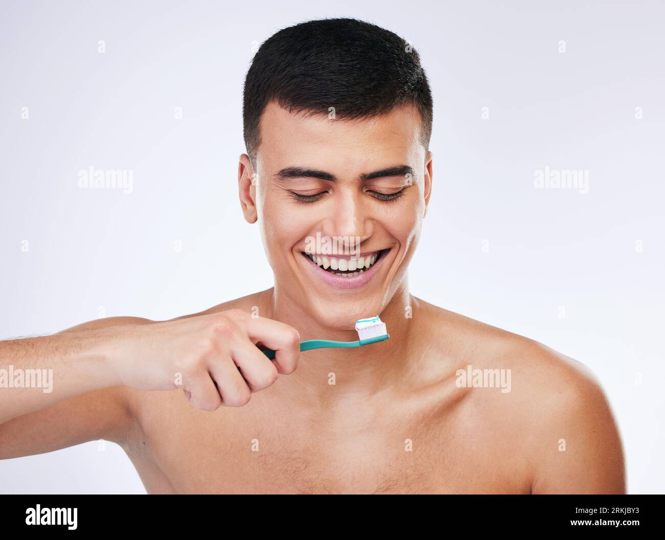 Big teeth toothpaste hi-res stock photography and images - Alamy