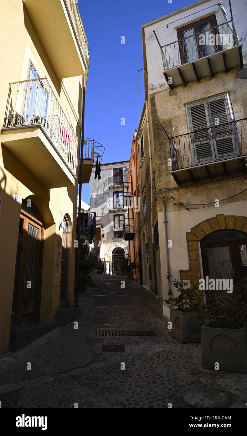 Cefalu sicily cannoli hi-res stock photography and images - Alamy