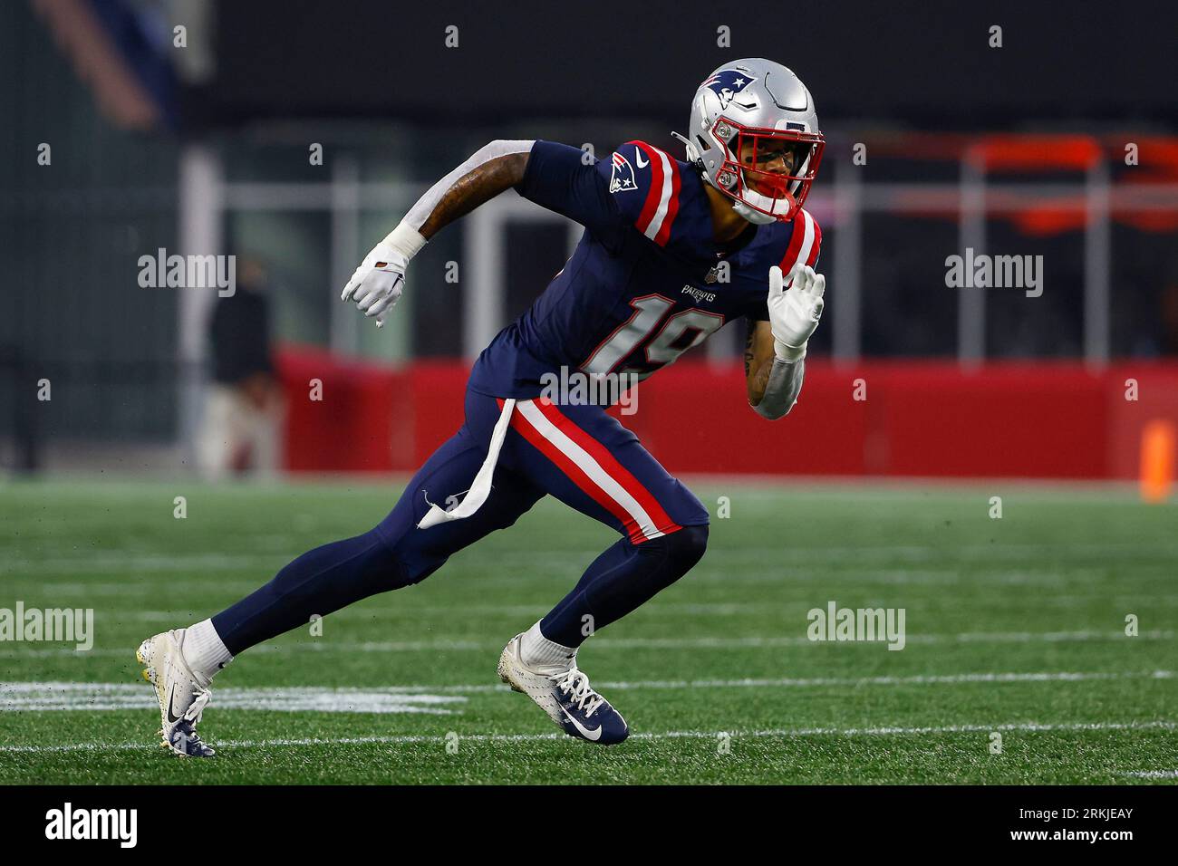 New England Patriots cornerback Christian Gonzalez against the Houston ...