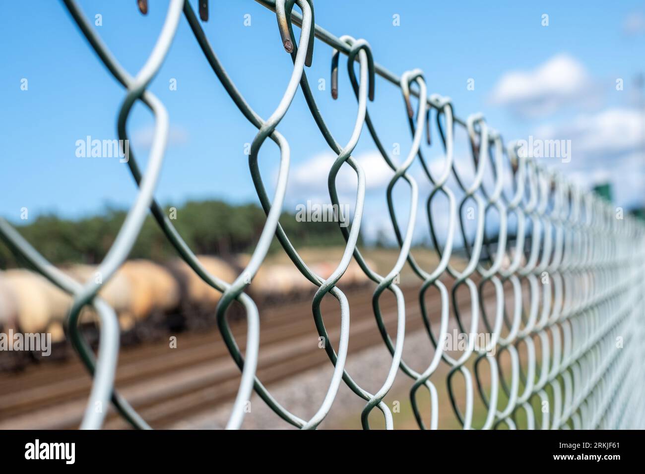 Mesh train hi-res stock photography and images - Alamy