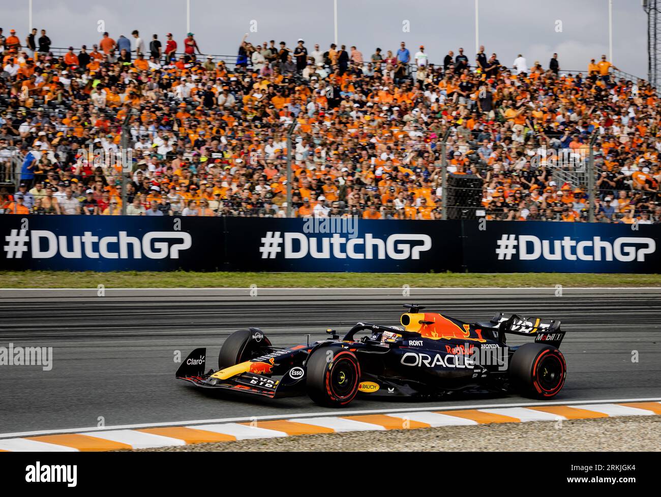 ZANDVOORT - Max Verstappen (Red Bull Racing) during 2nd Free Practice ahead of the F1 Grand Prix ...