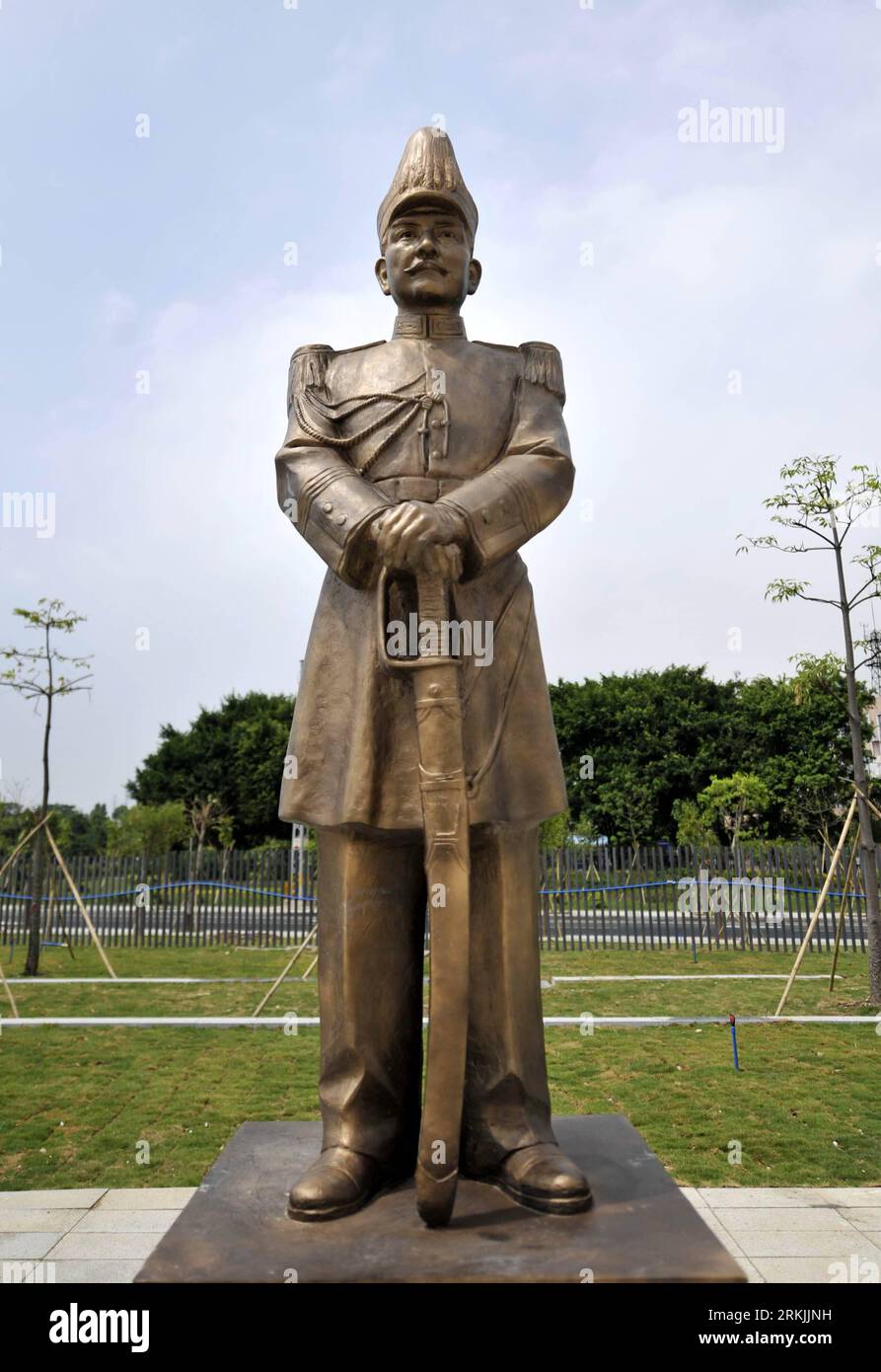 1911 revolution sun yat sen hi-res stock photography and images - Alamy
