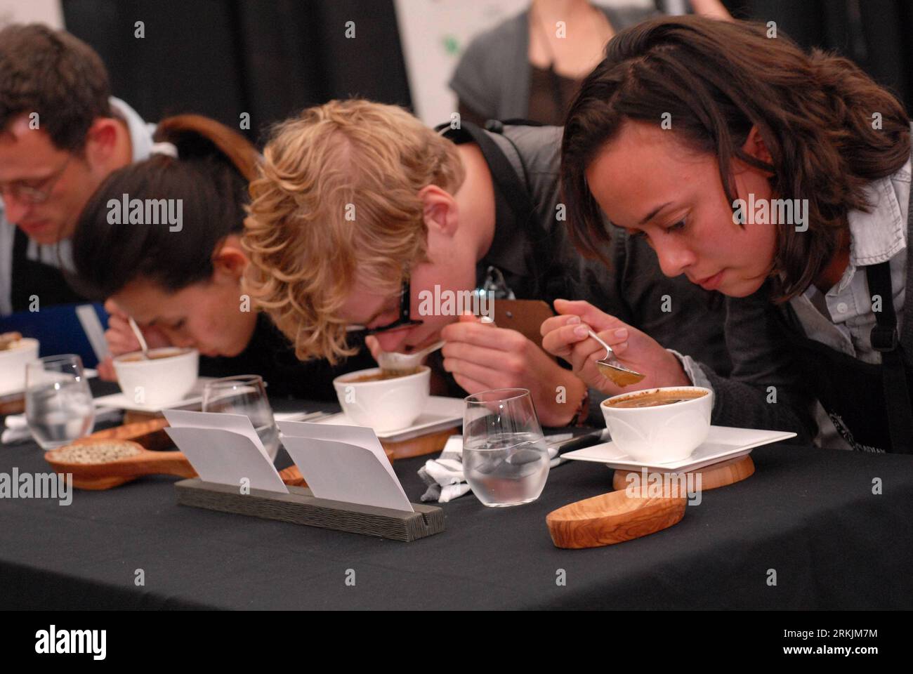 Top 10 taste hi-res stock photography and images - Alamy