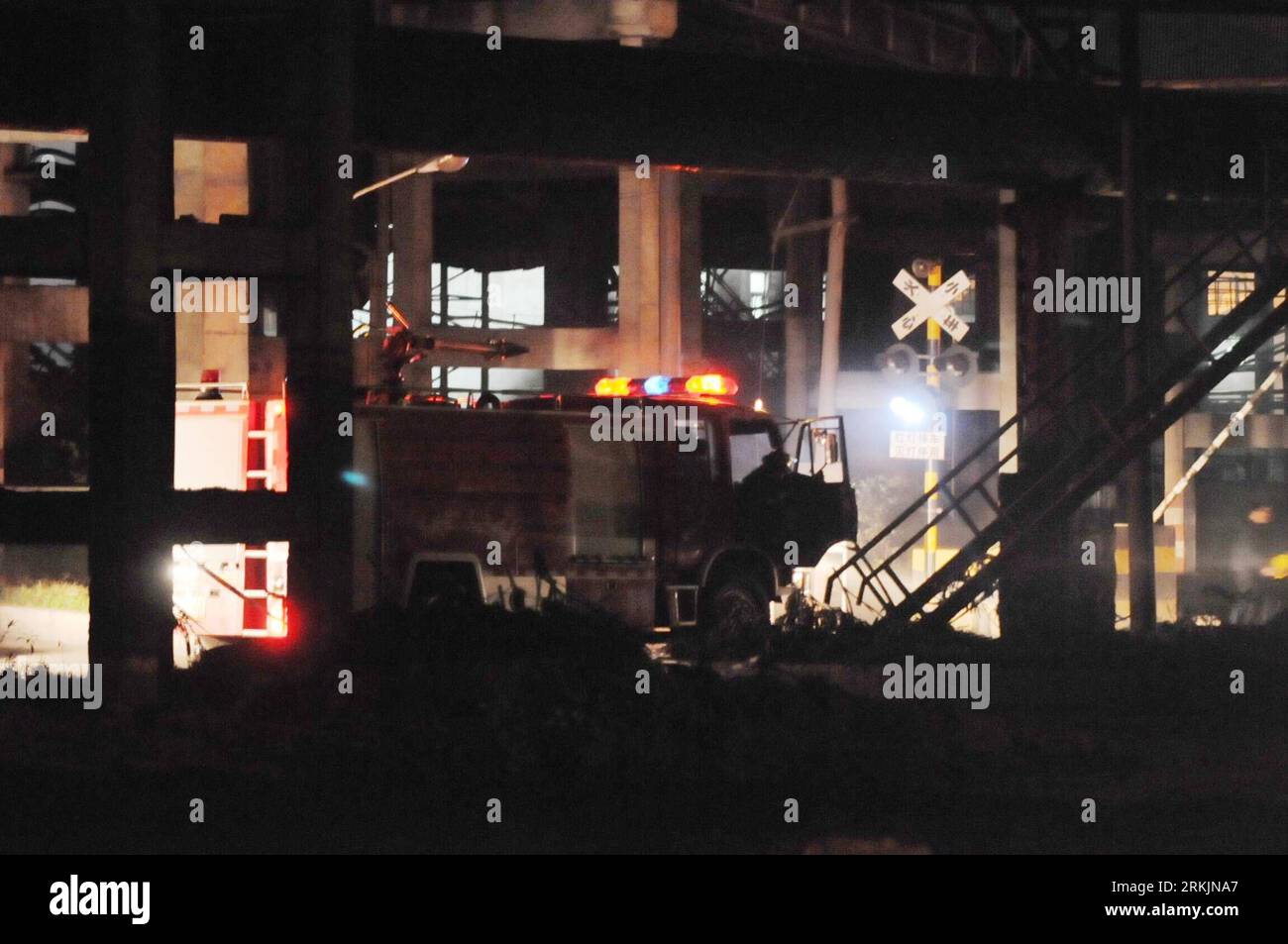 Engine shutdown hi-res stock photography and images - Alamy