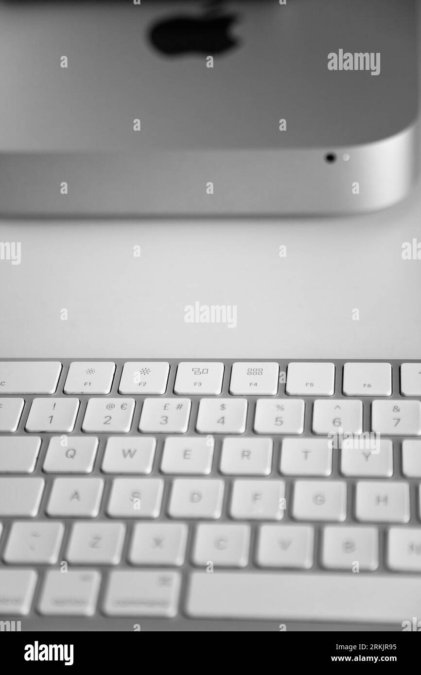 Business, Office, Computers, Apple Mac Mini with bluetooth keyboard ...