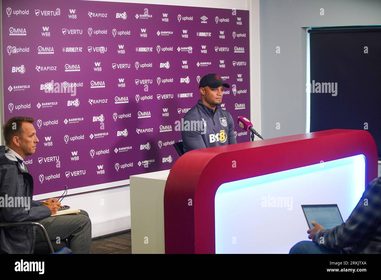 Burnley training hi-res stock photography and images - Alamy