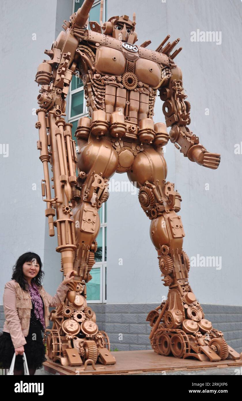 Bus skulptur hi-res stock photography and images - Alamy