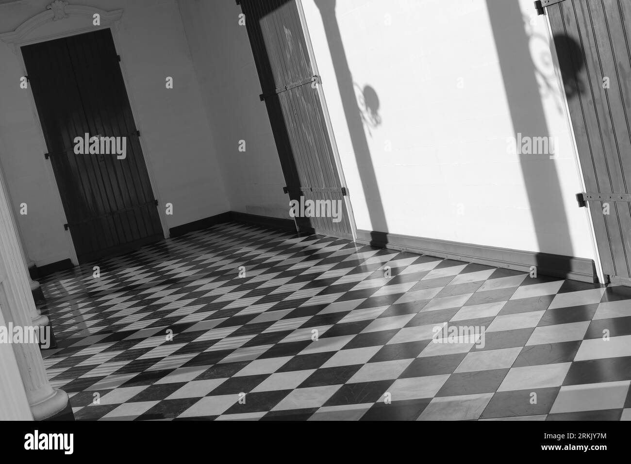 Here are our best tips for shadow photography dont wait hi-res stock ...