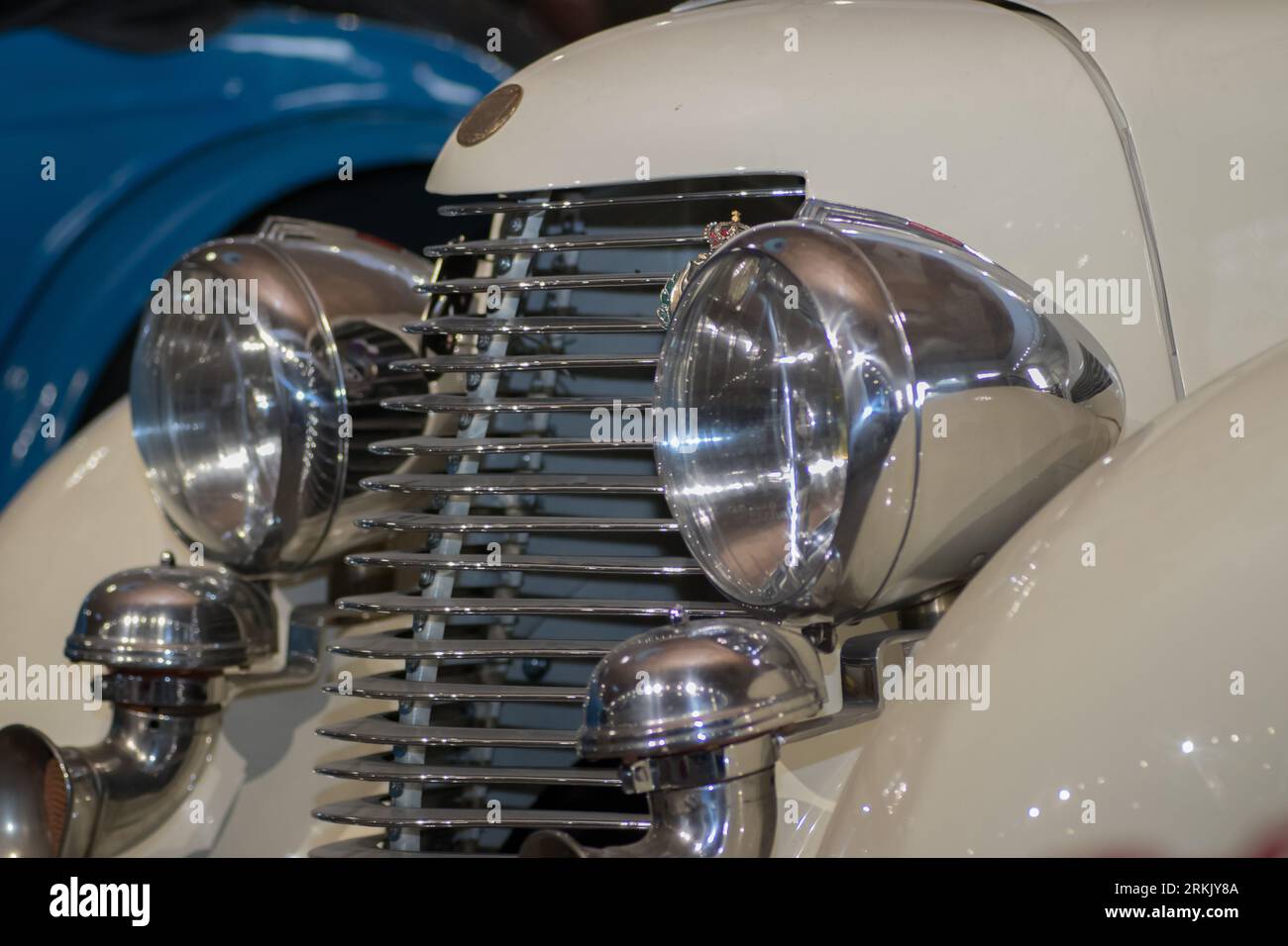 Collection of Vintage vehicles, some of them made 100 years ago ...