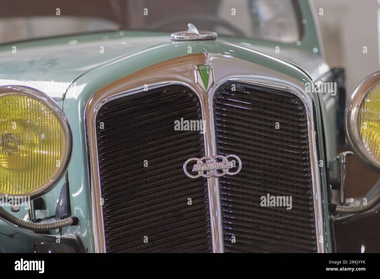 Collection of Vintage vehicles, some of them made 100 years ago ...