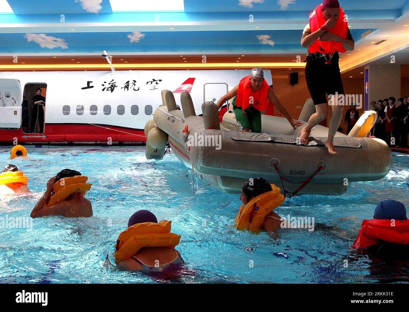 Overwater flight hi-res stock photography and images - Alamy